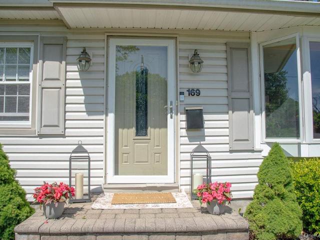 169 N Magnolia Street