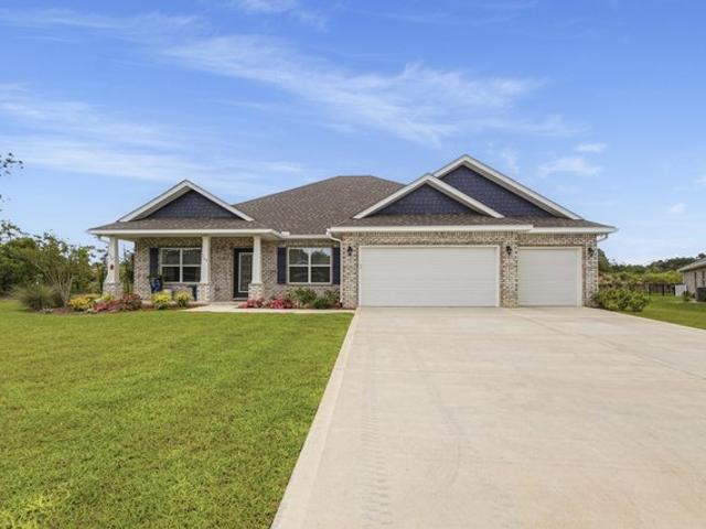 169 S Bentgrass Rd, Freeport, FL 32439