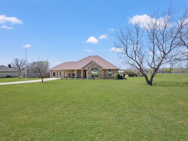 169 Savannah Dr, Weatherford, TX 76087