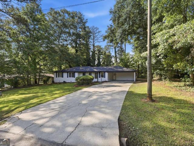 169 Robinhood Drive