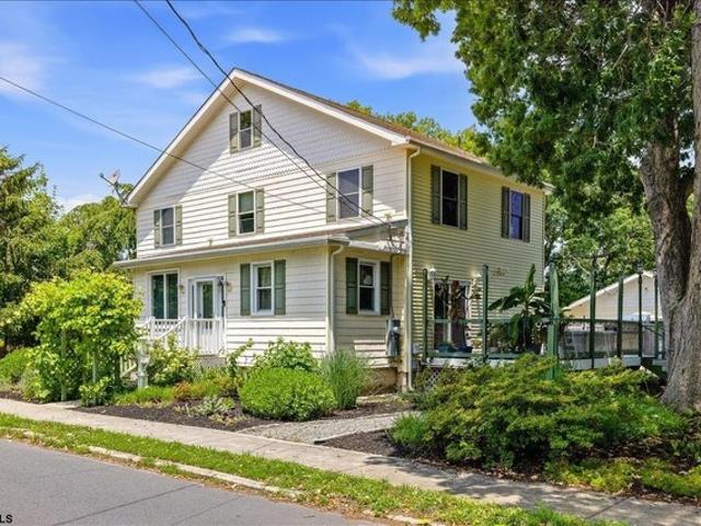 169 W Johnson Ave, Somers Point, NJ 08244
