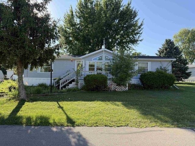 169 Timber Ridge St, Wisconsin Dells, WI 53965
