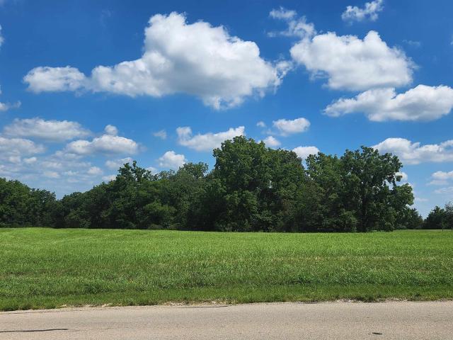 16 5R Lake Carroll Boulevard