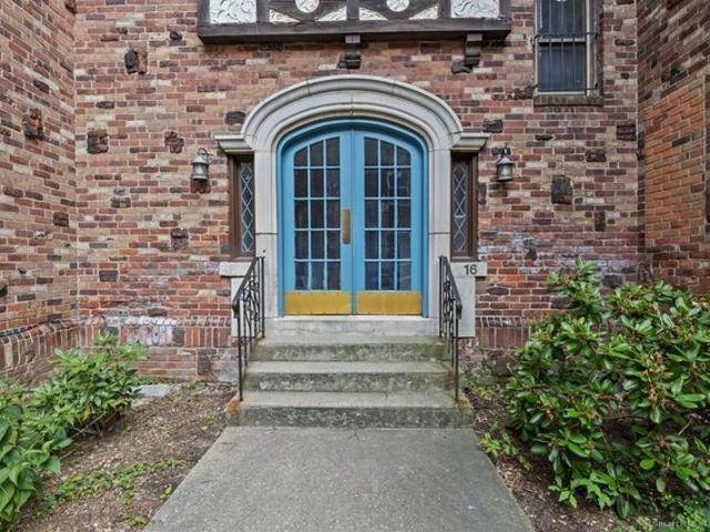 16 20 Townley St Unit K2, Hartford, CT 06105