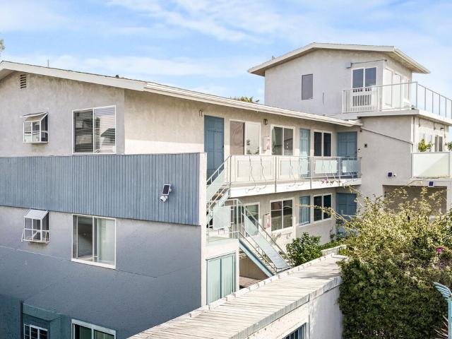 16 38th Pl, Long Beach, CA 90803 | MLS #26643