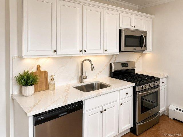 16 Tanager Rd Apt 1606, Monroe, NY 10950