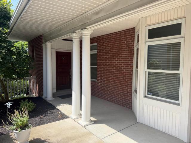 16 Thomas Pointe Drive