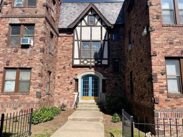16 Townley St #K1, Hartford, CT 06105