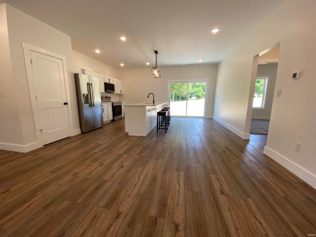 16 Trinton Avenue