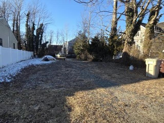 16 Tudor Ave, Pine Beach, NJ 08741