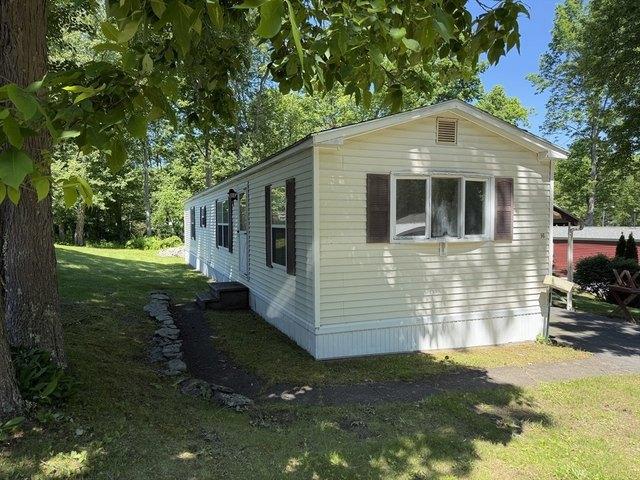 16 Tyler St, Brookfield, MA 01506