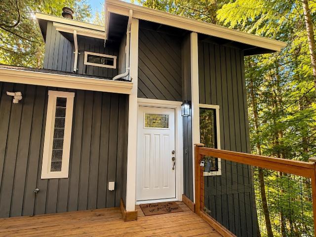16 Valley View Circle