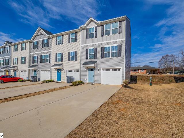 16 Verdant Leaf Way
