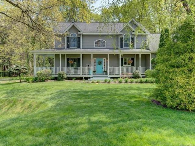 16 Verderame Ct, Southington, CT 06489