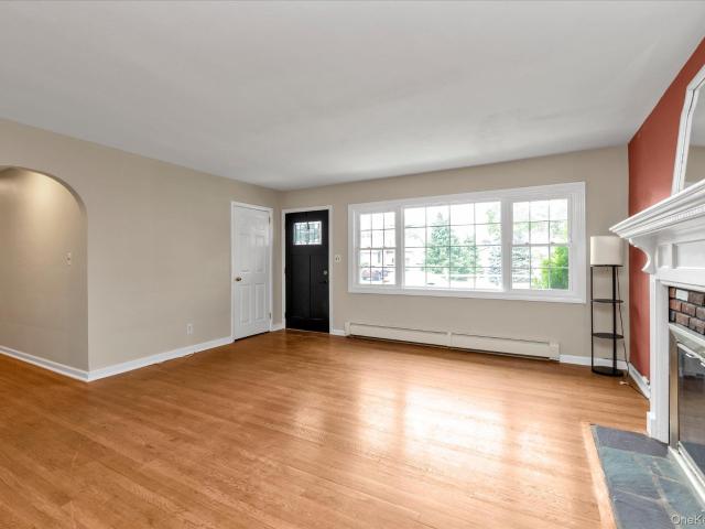 16 Verleye Avenue