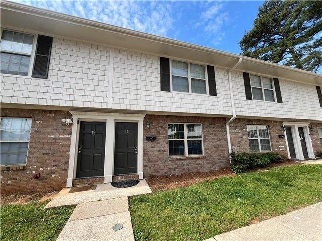 16 Villa Ct SE, Smyrna, GA 30080