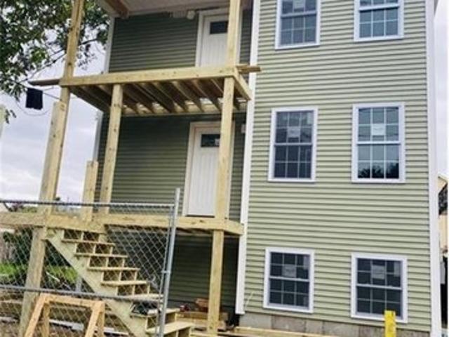 16 Virginia Ln, Providence, RI 02908