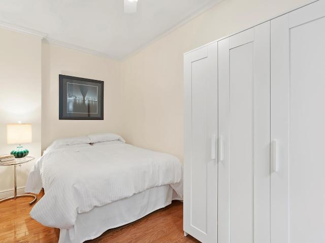 16 W 16TH Street 1UN