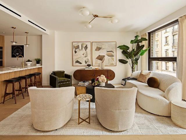 16 W 18th Street 7