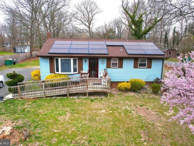 16 Waldens Dr, Bridgeton, NJ 08302