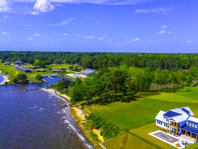 16 Wax Myrtle Court