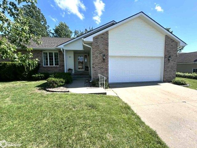 16 Weaver Dr, Ottumwa, IA 52501