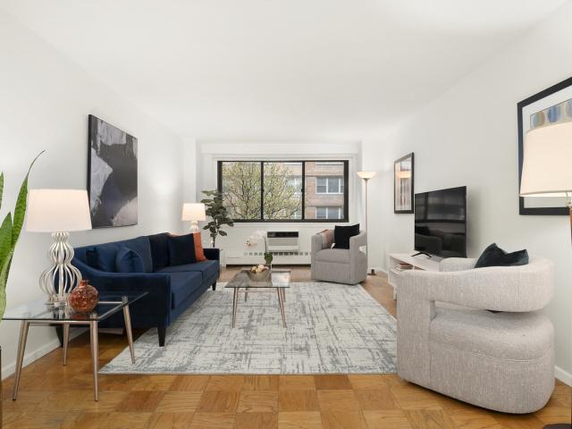 16 West 16th Street, New York, NY