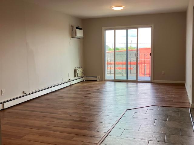 16 Western Ave # 3