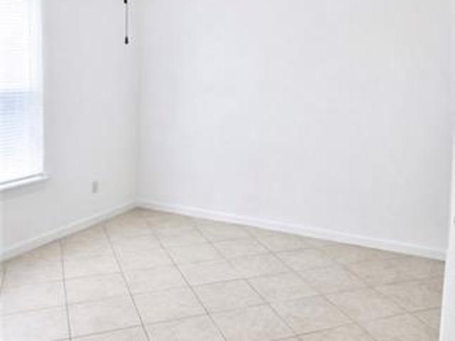 16 Westpark Ct, New Orleans, LA 70114 | MLS #2544