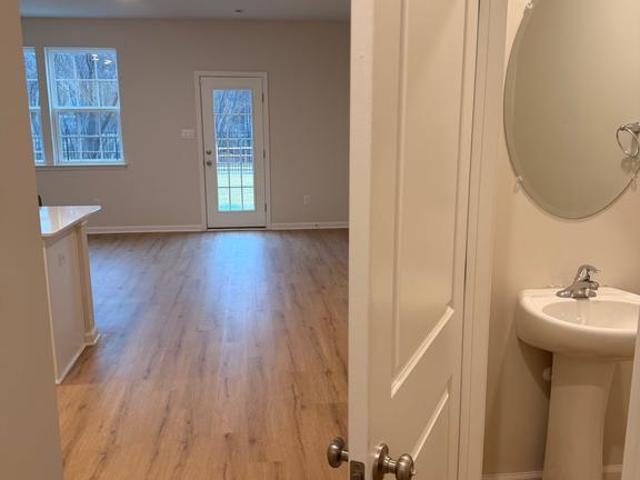 16 Whaler Drive