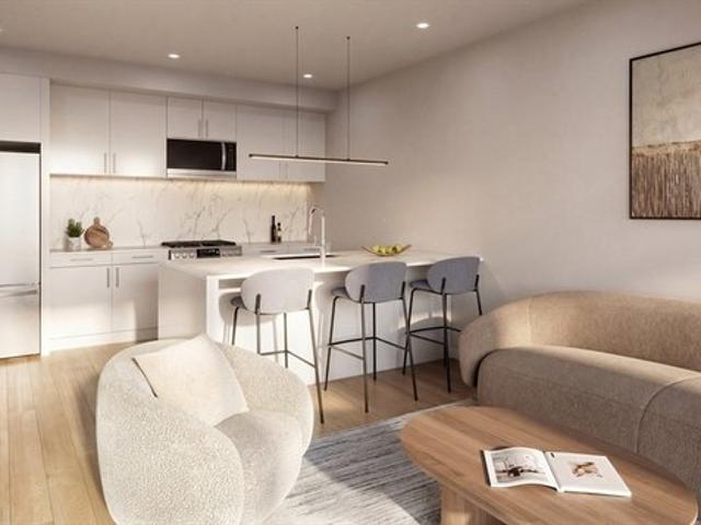 16 Whitby St Unit 1, Boston, MA 02128