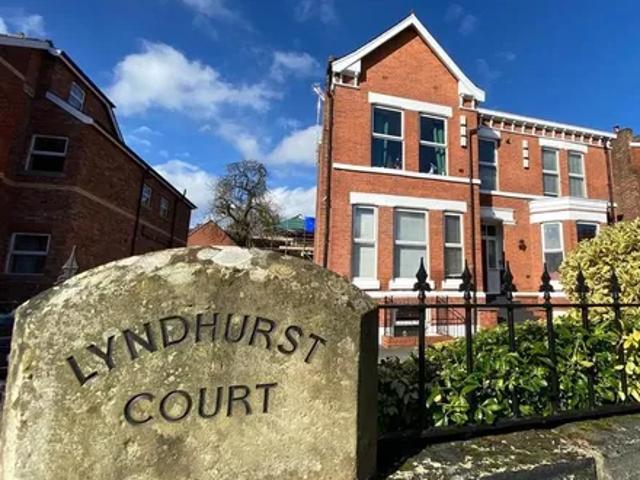 16 Whitelow Road, Manchester, M21 9HQ, United Kingdom | 2 bed apartment for rent #140658099 | Rentberry