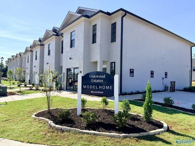 16 Whispering Oaks Unit 18, Huntsville, AL 35824