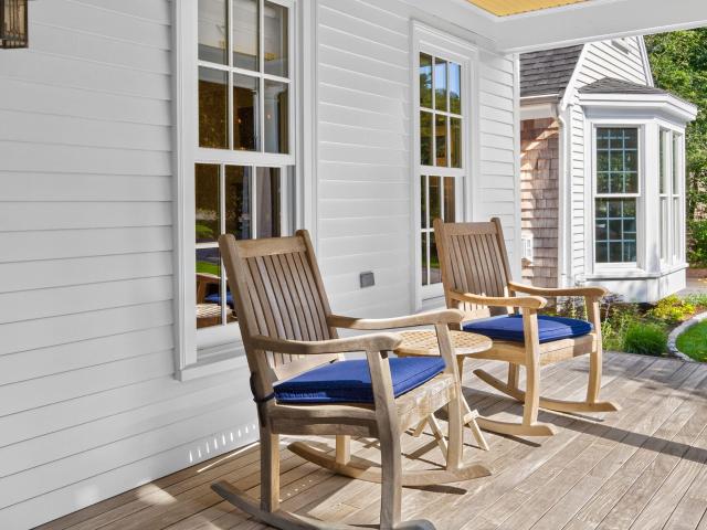 16 Widow Coombs Walk