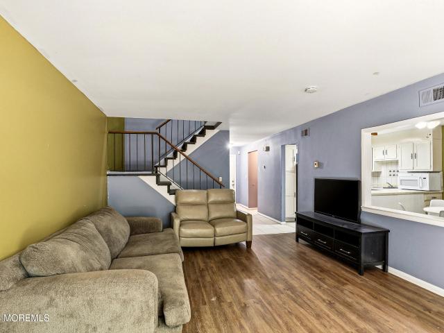 16 Woodlake Drive Unit 16