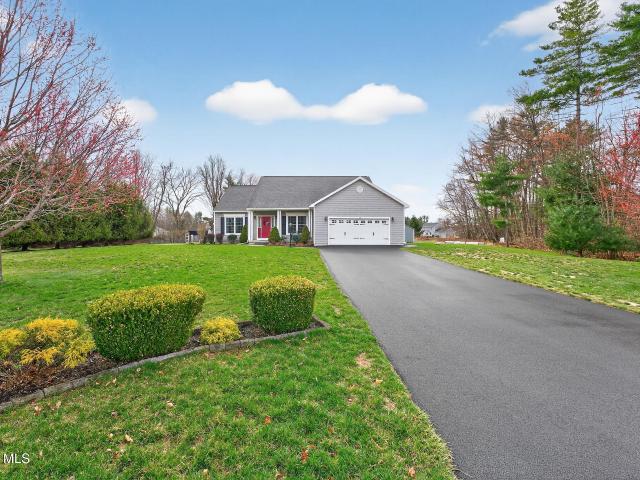 16 Woodland Dr, Schodack, NY 12033 | Compass