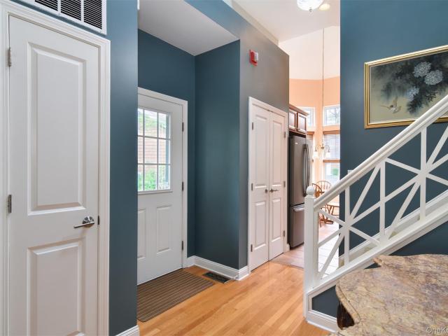 16 Wyldwood Drive
