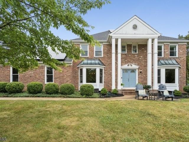16 Wythe Ct, Montgomery Twp, NJ 08502