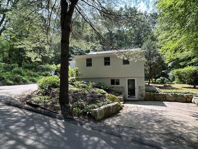 16 Yale Rd, Hopkinton, MA 01748