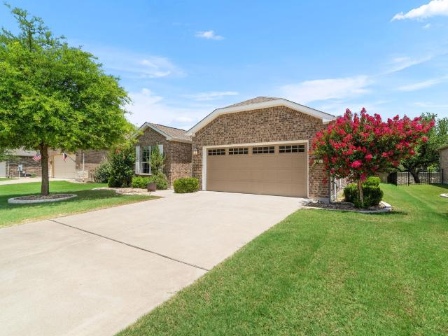16 Acacia Way