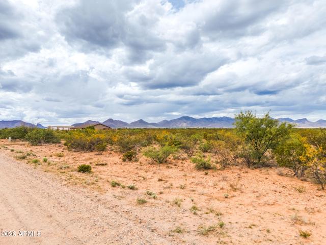 16 Acres E Valley View Trail # 8