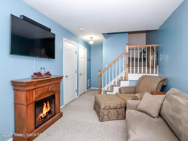 16 Amanda Court