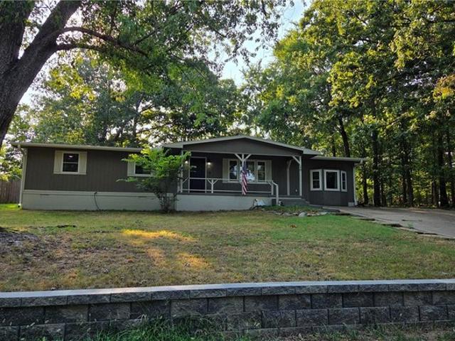 16 Amesbury Ln, Bella Vista, AR 72715