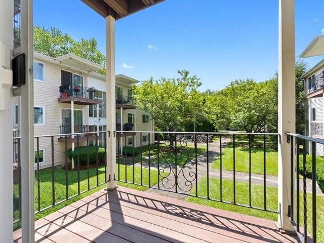 16 Appleton Park Apt C3, Ipswich, MA 01938