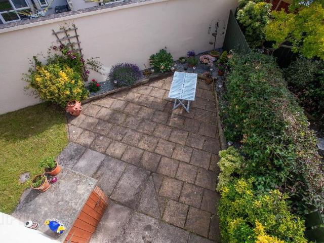 16 Ardenlee Place, Belfast, BT6 8QS