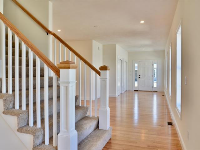 16 B Crownshield, Unit 16B, Uxbridge, MA 01569 | MLS #73496