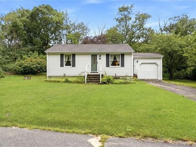 16 Ben Brown Ave, Scituate, RI 02831