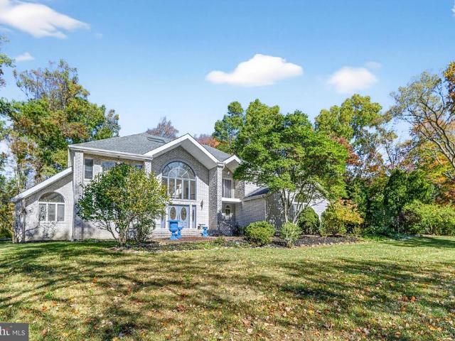 16 Benedek Road