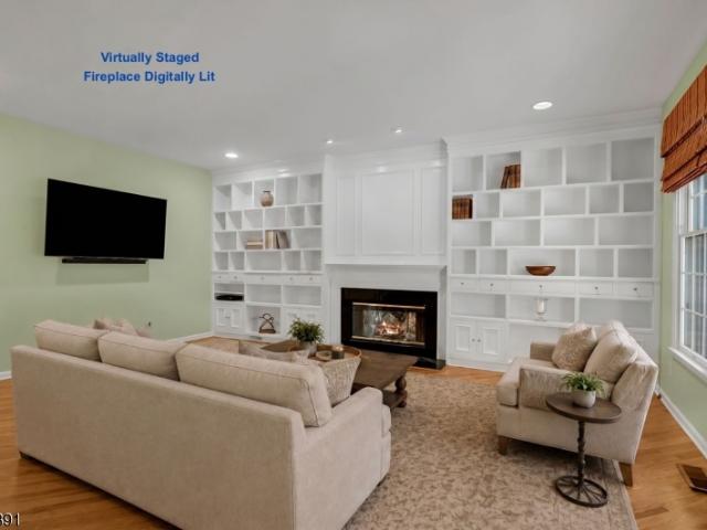 16 Bedford Dr