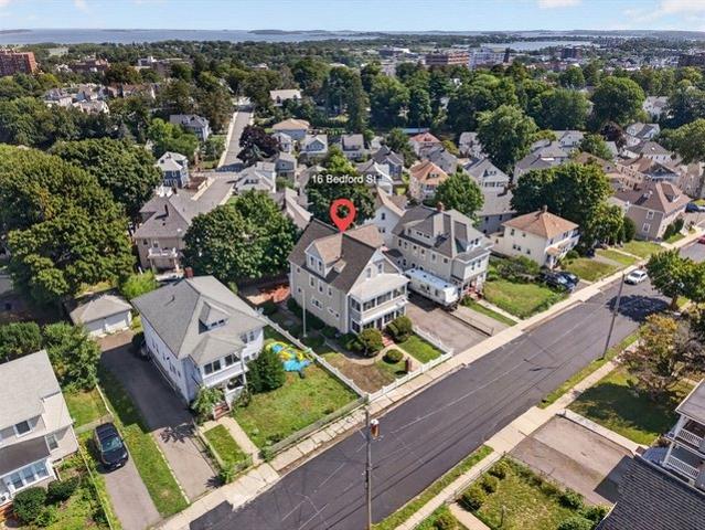 16 Bedford St, Quincy, MA 02169